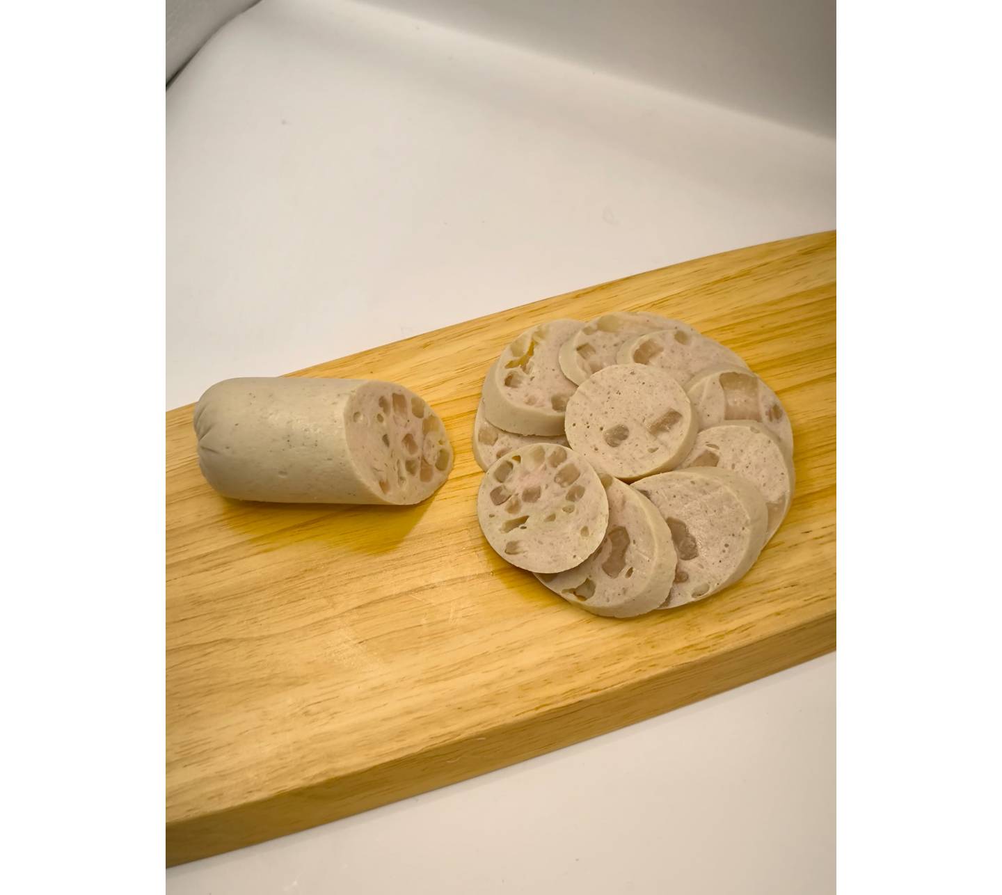 Thai White Sausage Moo Yor with Skin 带皮泰式白香肠